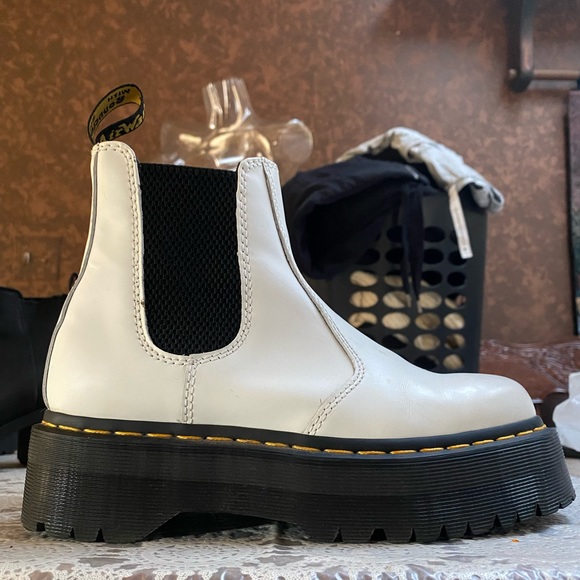 Dr. Martens | Shoes | Doc Marten Chelsea Platform Boot | Poshmark